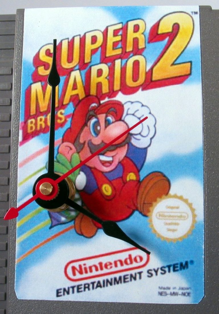 VINTAGE Nintendo Super Mario 2 Cartridge Clock (1985) – GeekGearStore